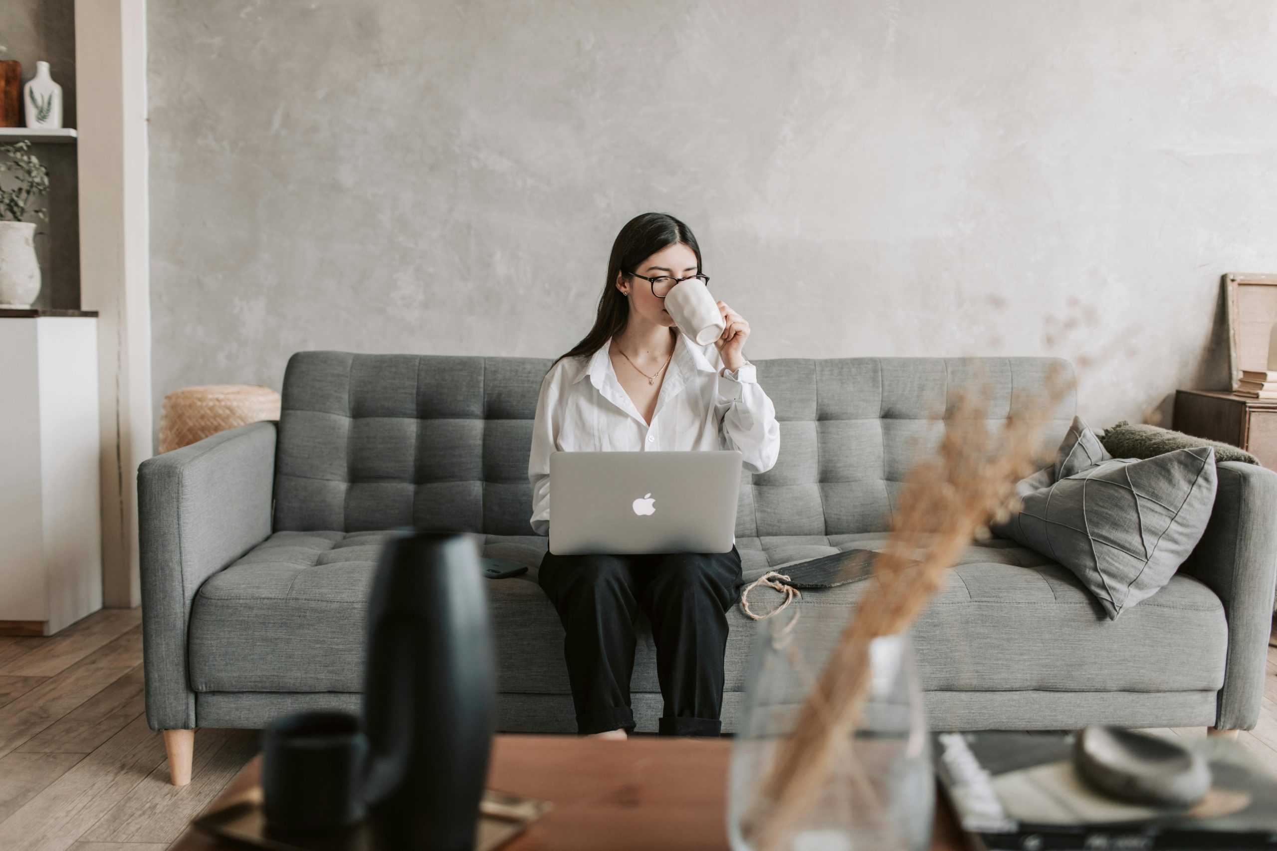 Guide to Work from Home Data Entry Jobs - Diversity Employment