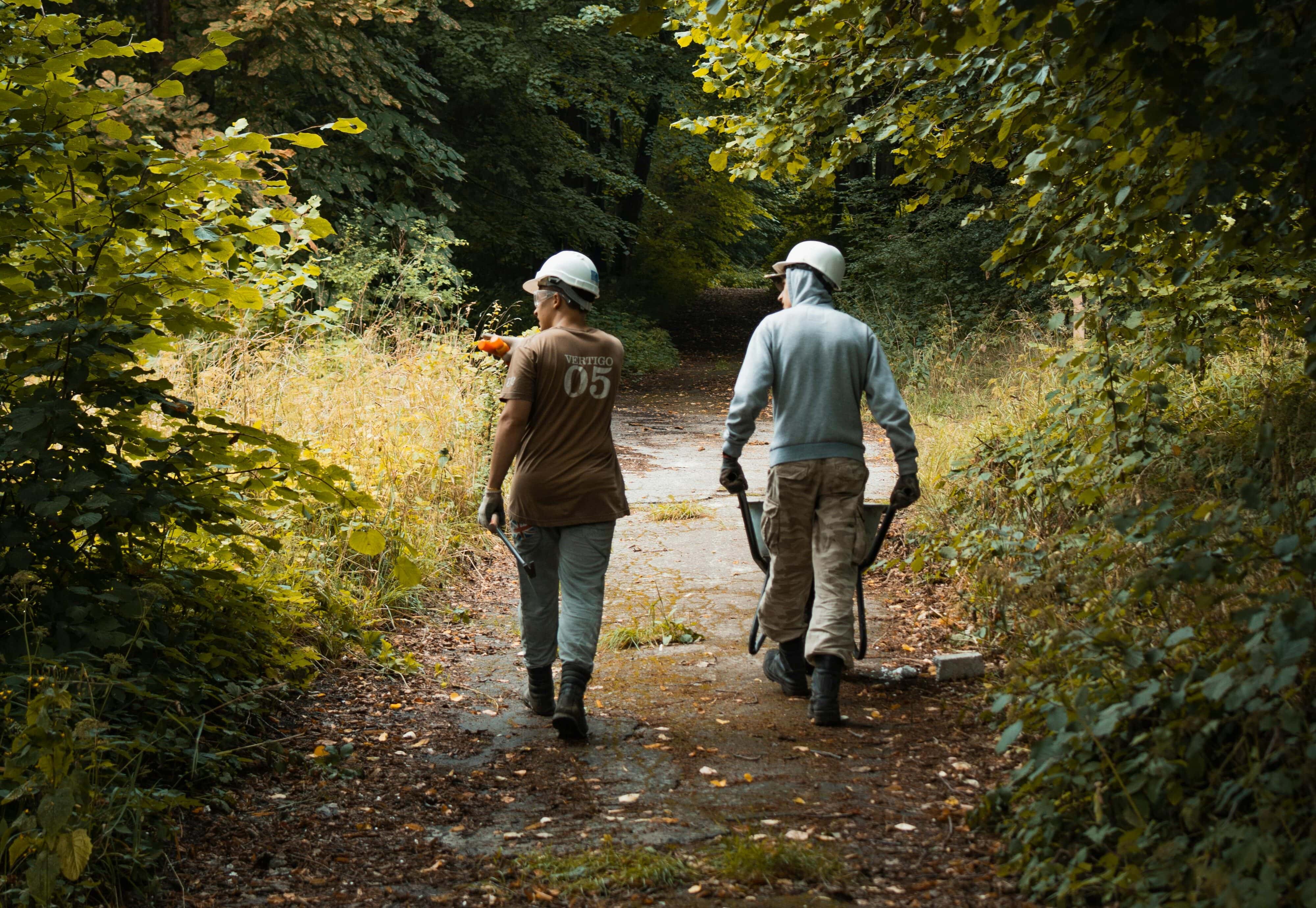 Exploring Outdoor Jobs: A Guide to Careers in Nature - Diversity Employment