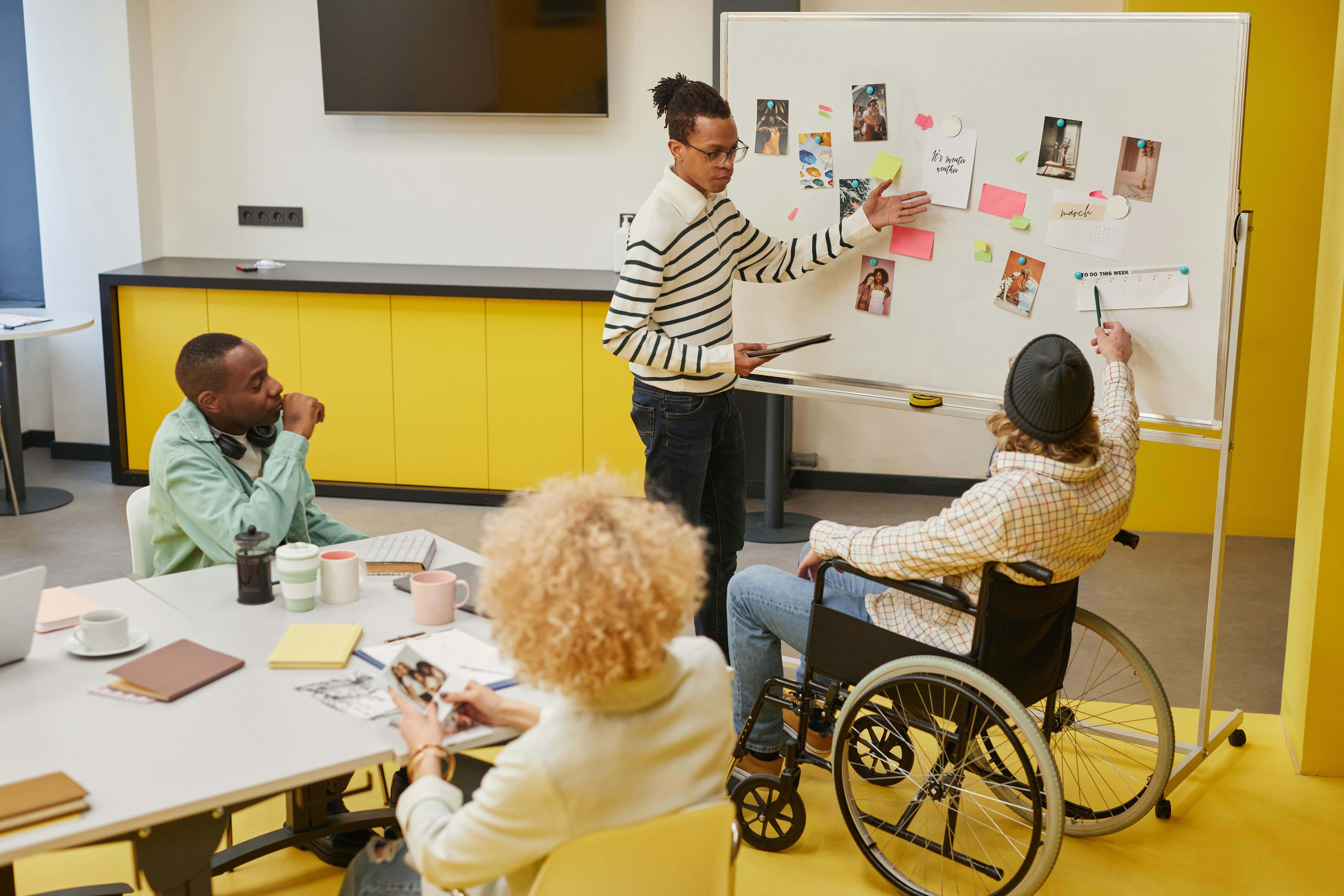 A Guide to Employee Labor Laws and Regulations - Diversity Employment